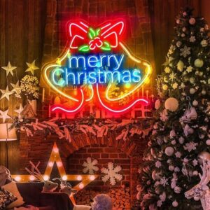 40+ Festive Christmas Window Decorations That Adorn a Home Nicely ...