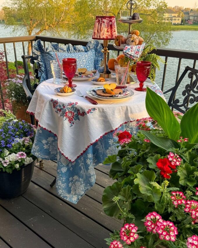10 Cottagecore Decor Ideas For Simple Cottage Charm - Everything Abode
