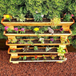 12 Outdoor Garden Shelves for Plants to Make Any Garden Look Gorgeous ...