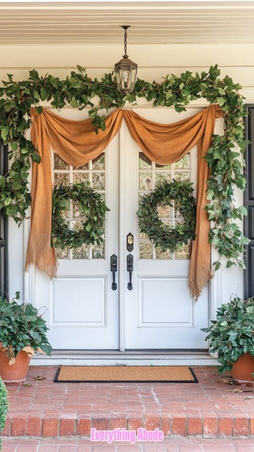 25+ Beautiful Fall Garland Ideas to Bring Seasonal Charm Into Your Home ...