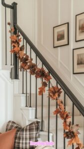 25+ Beautiful Fall Garland Ideas to Bring Seasonal Charm Into Your Home ...