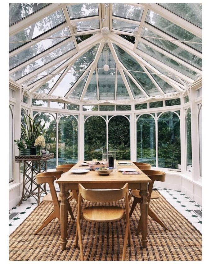 Beautiful Bright Sunroom Design Ideas for Blissful Shine-Filled Days ...